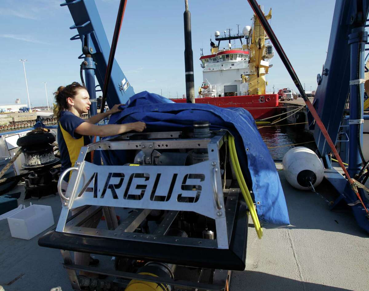 Famed ocean explorer's career began with finding Nemo