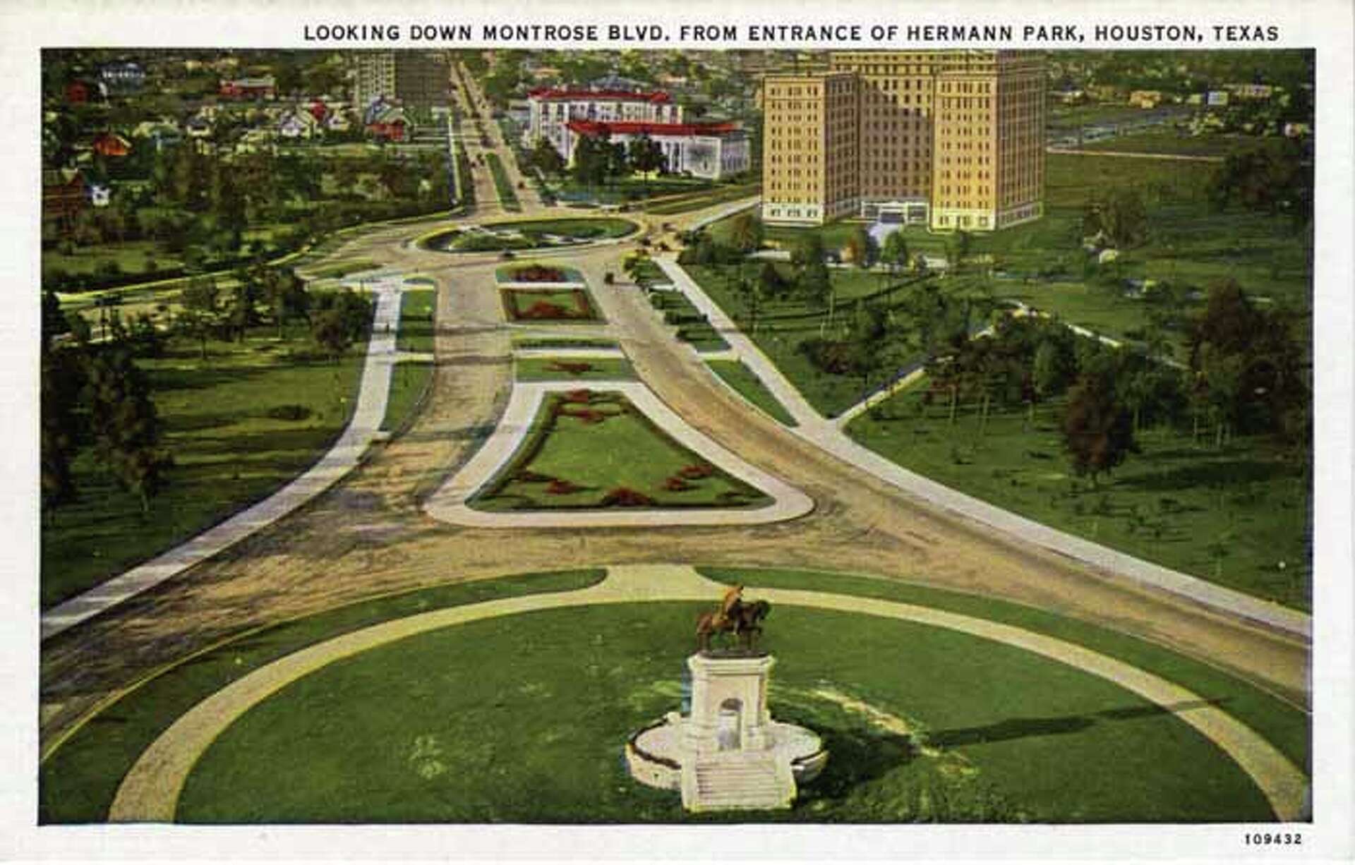 Greetings from Texas! A state cultural history in postcards