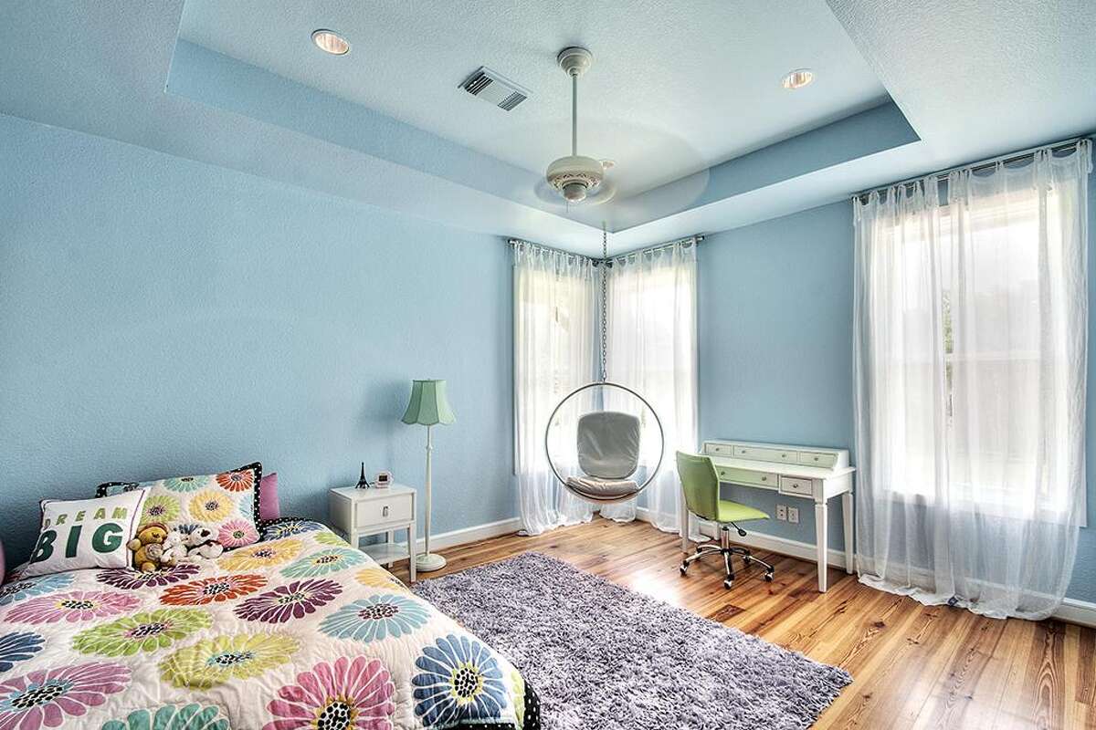 See the River Oaks home owned by Trump's host, Tony Buzbee