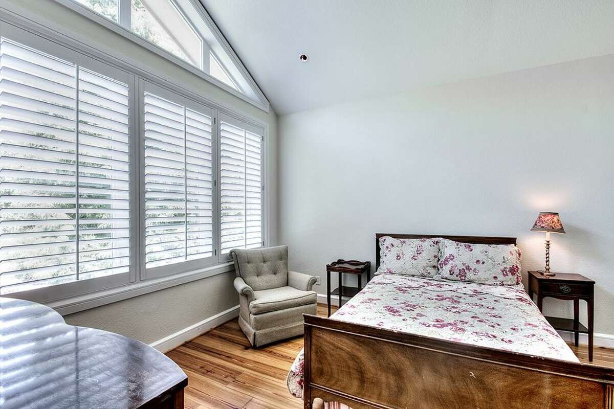 See the River Oaks home owned by Trump's host, Tony Buzbee