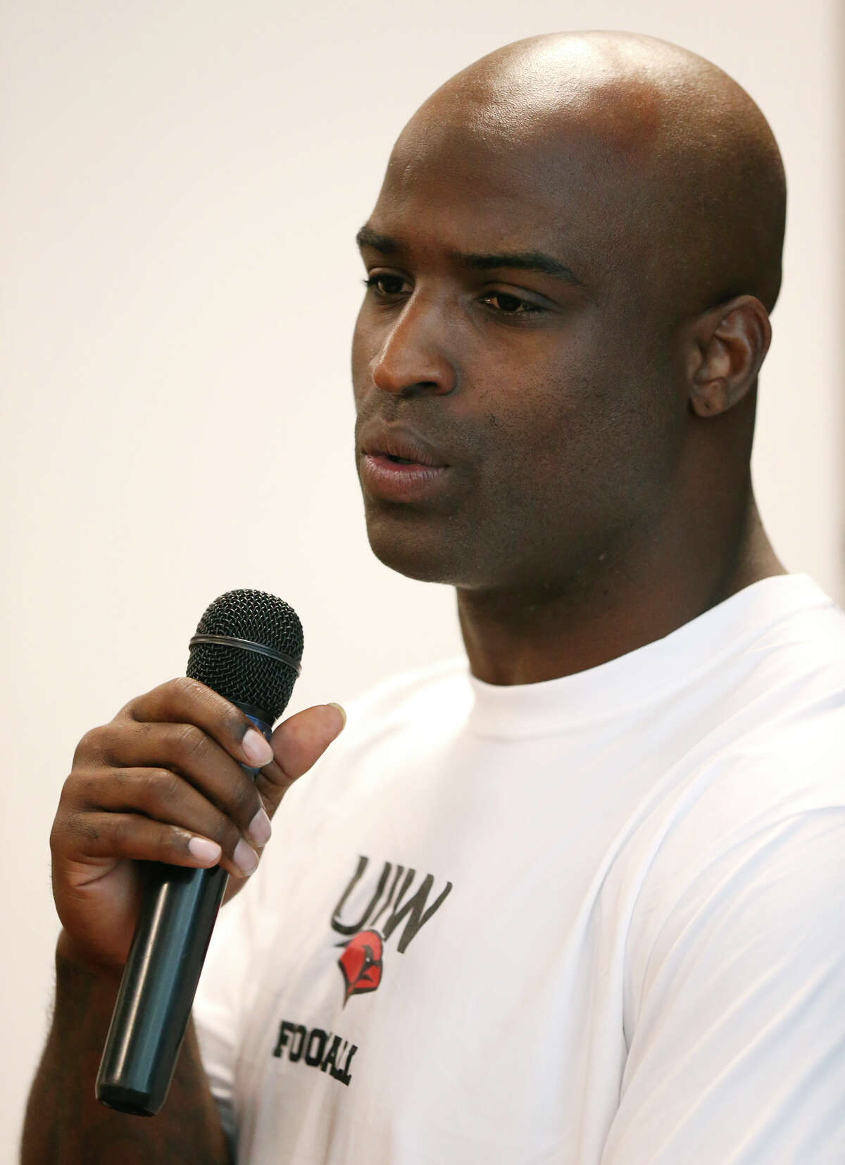 Ricky Williams makes jump into coaching at UIW