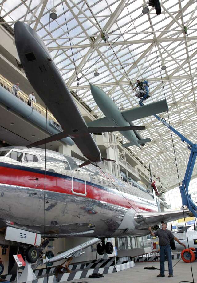 Museum of Flight hangs new unmanned vehicle exhibit - seattlepi.com