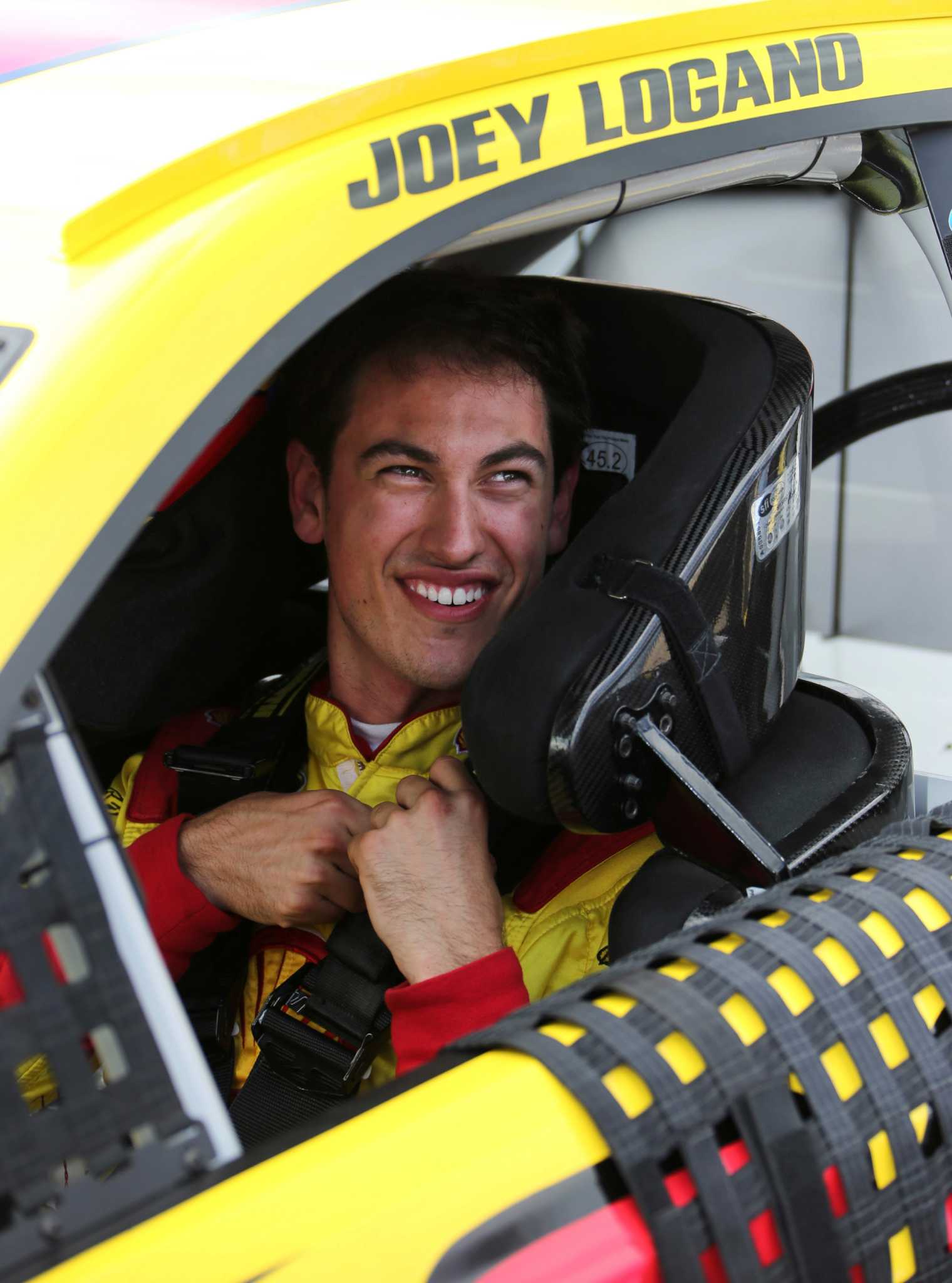 Logano ready to make a run