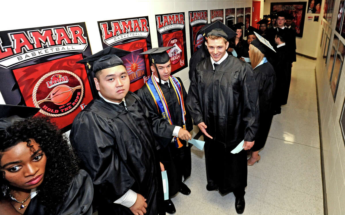 Lamar conferred 750 degrees at the summer commencement