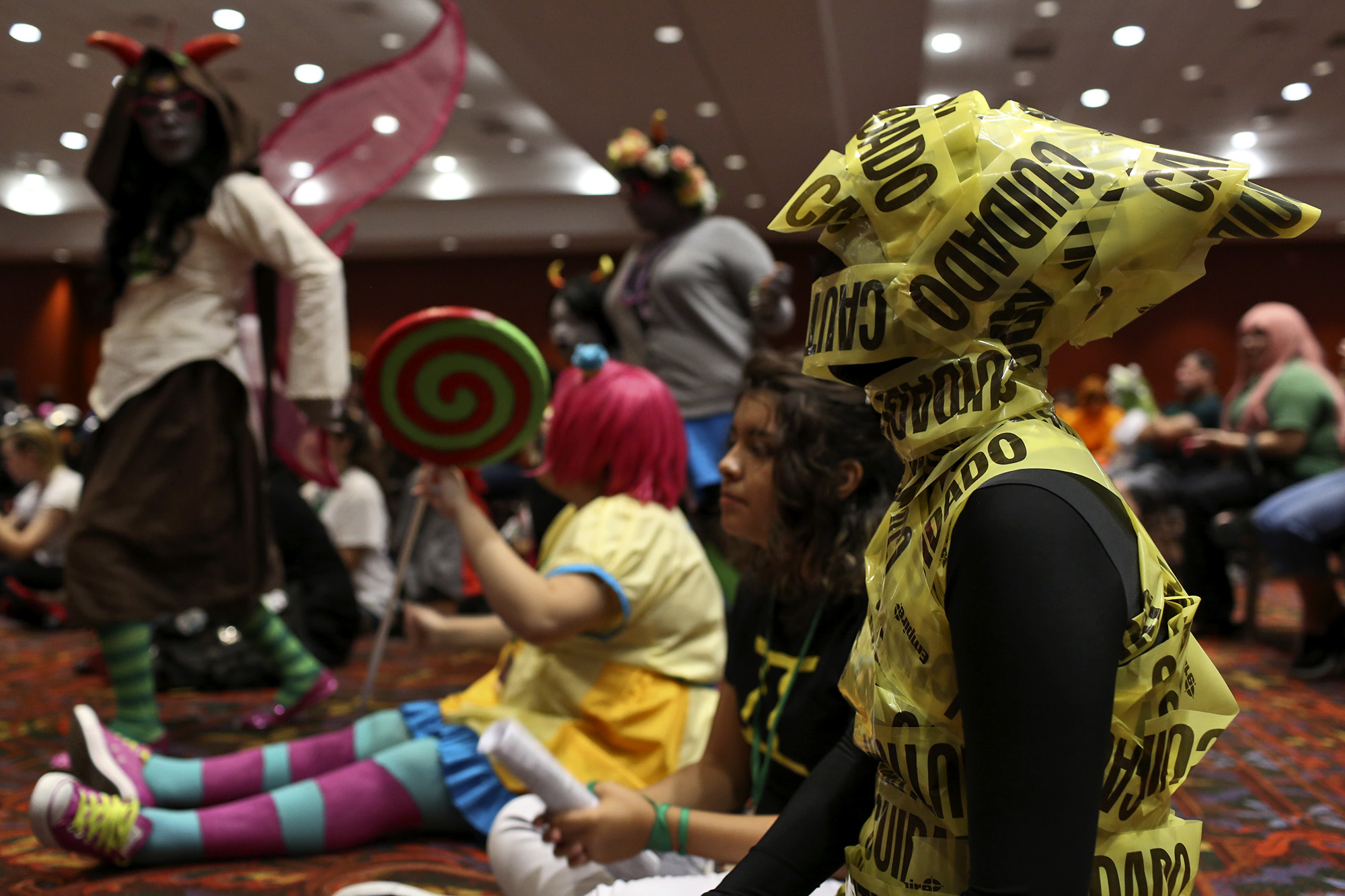 Human Meenah Cosplay