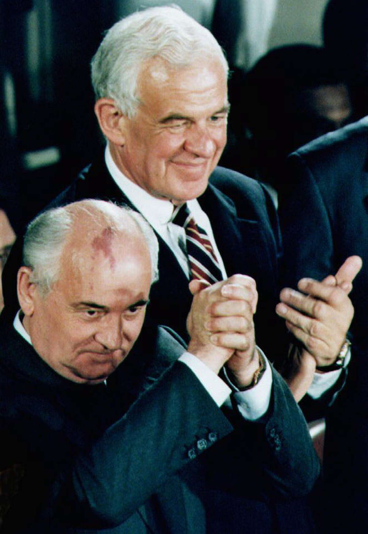 Former Speaker of the House Tom Foley dies at age 84