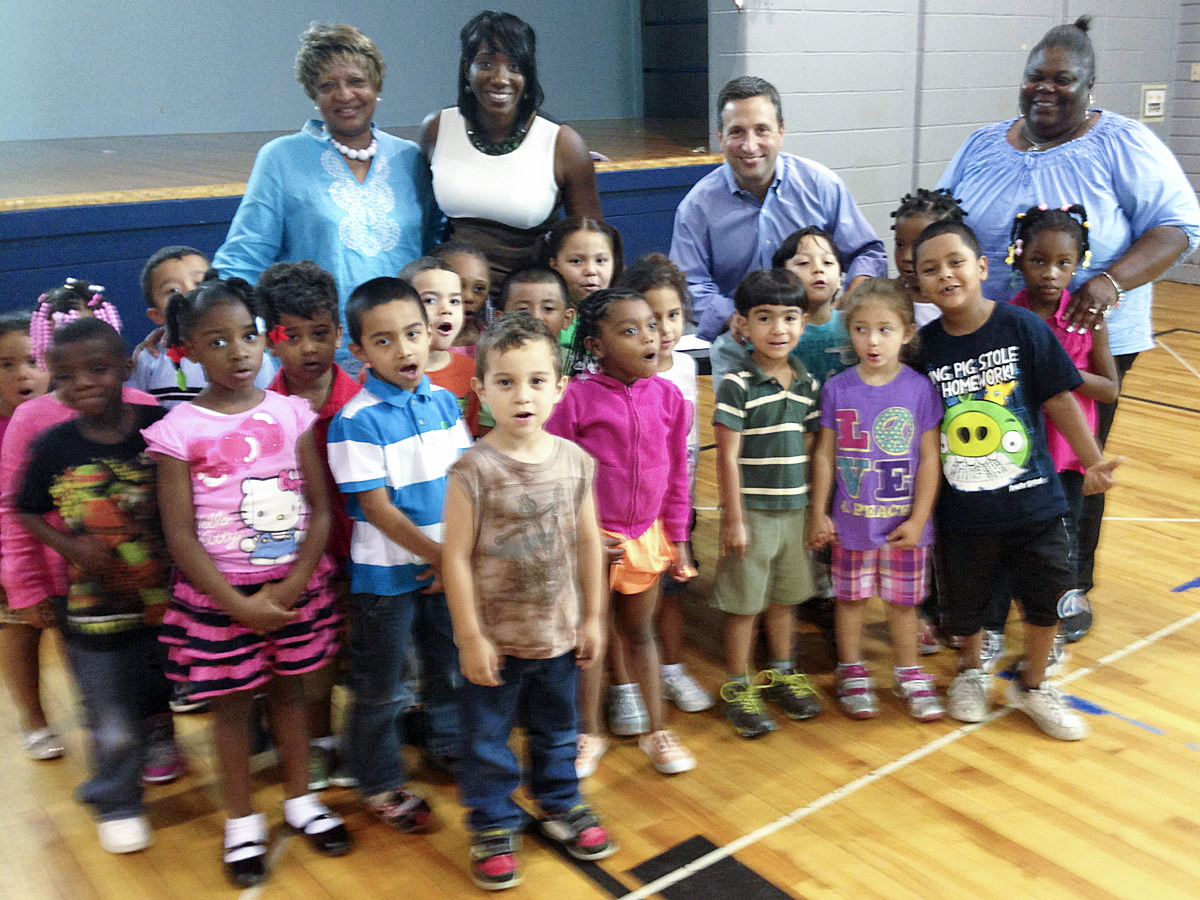 Duff, Head Start ask public to donate school supplies to city's needy