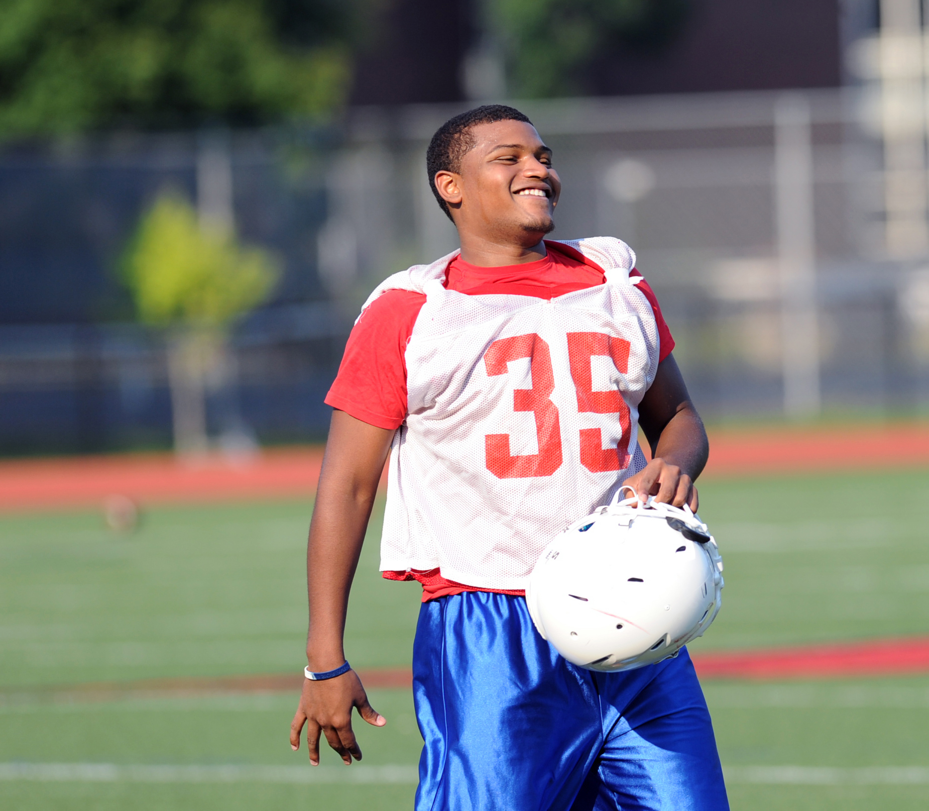 Greenwich football team opens season against unfamiliar foe West Haven