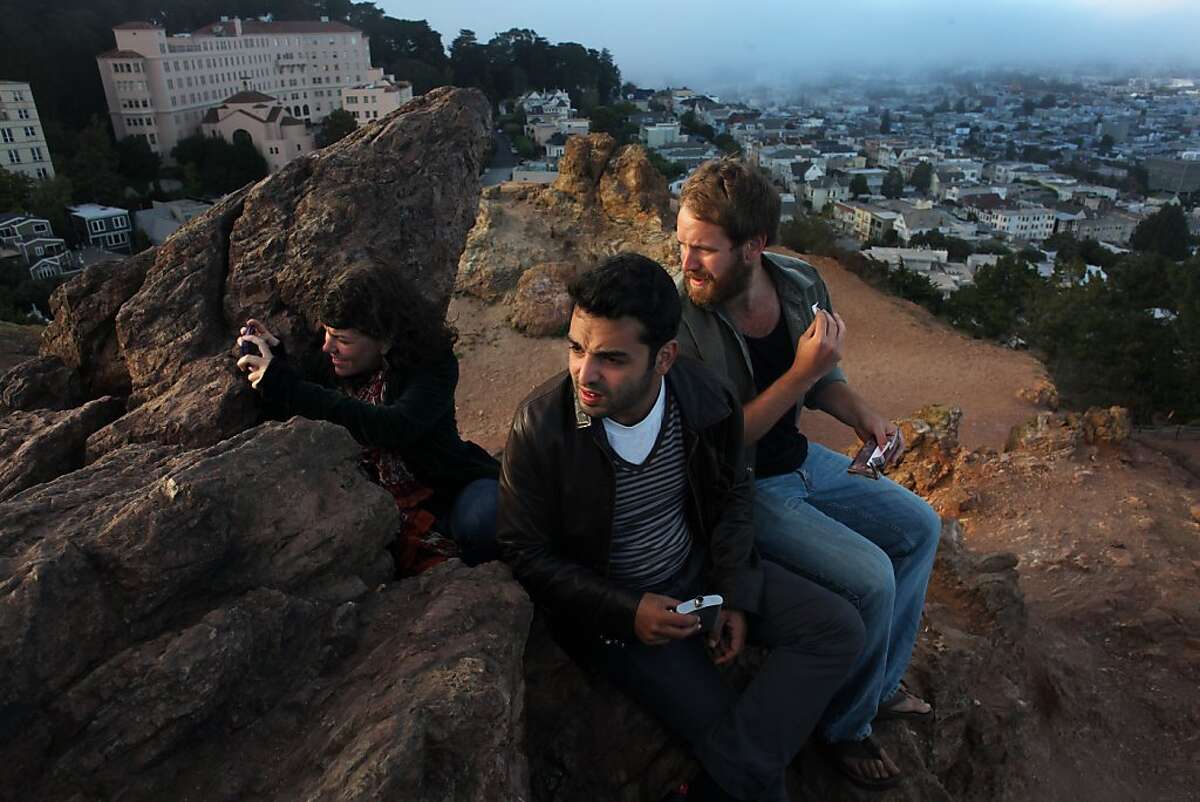 Randall Museum, Corona Heights: urban families