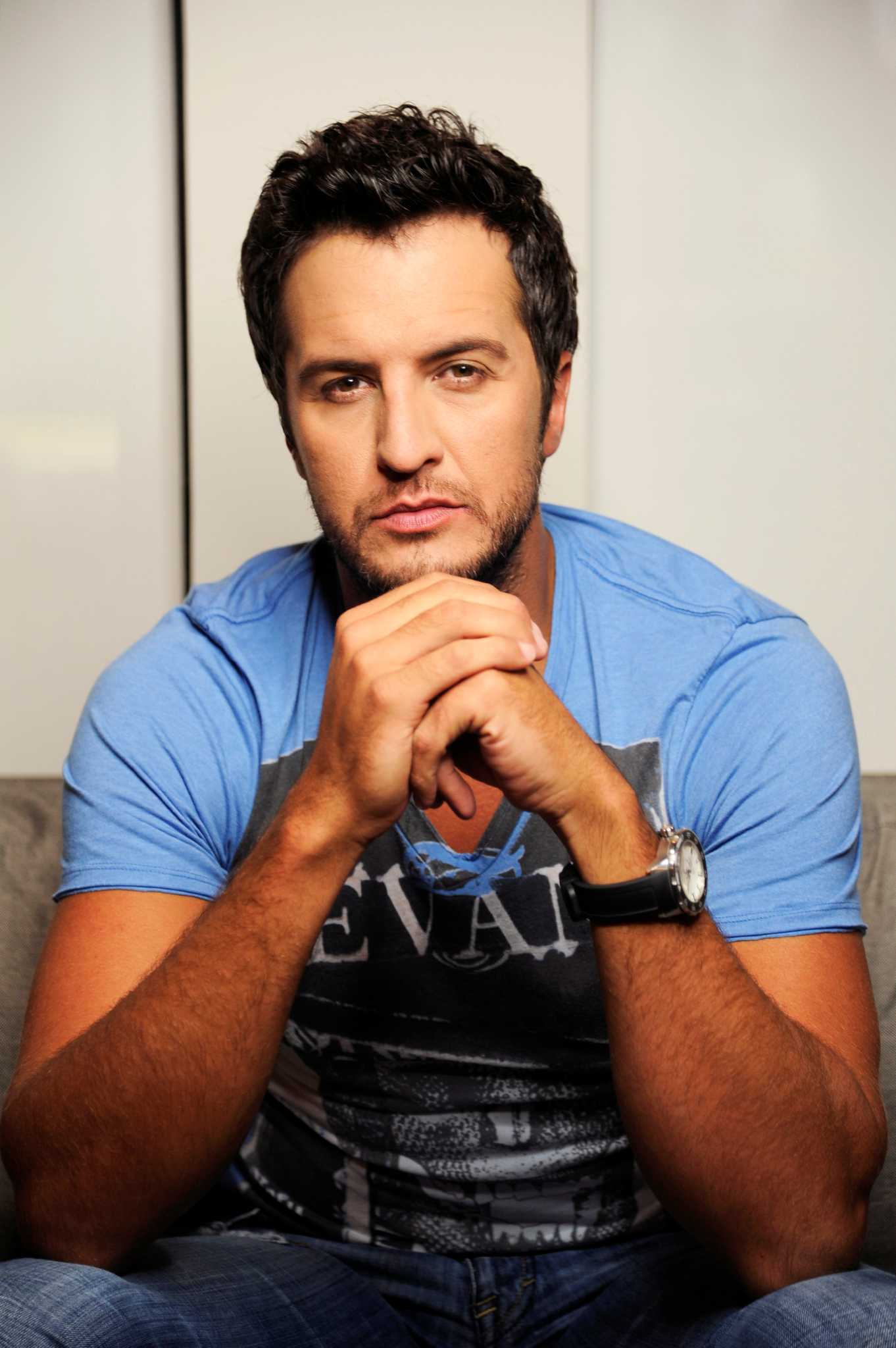 Luke Bryan brings new album to SPAC