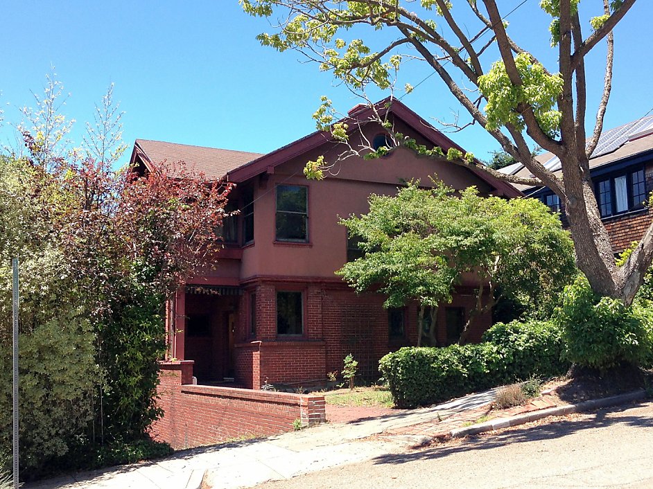 Berkeley home with custom woodwork open Sunday