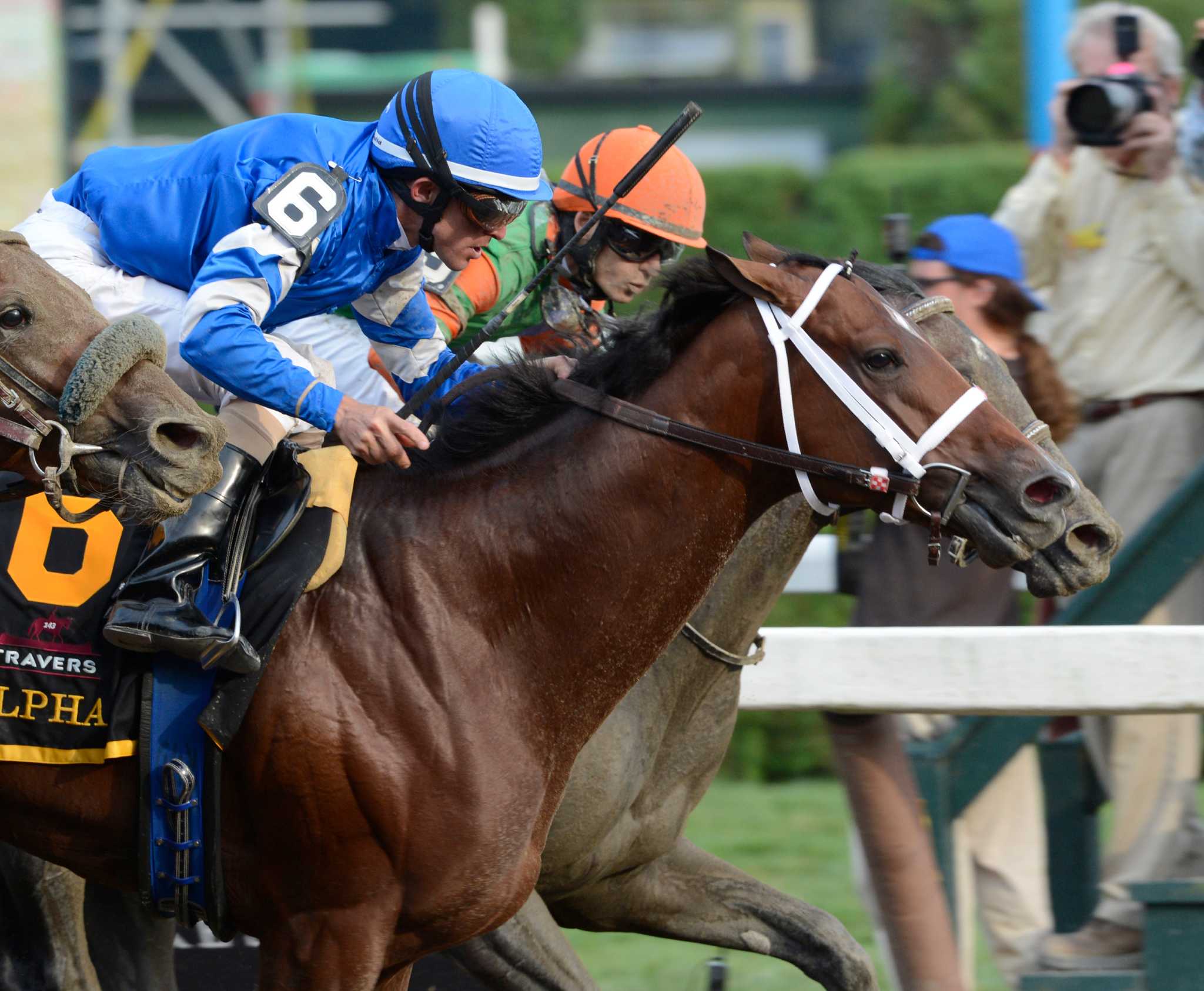 And at the line, they both won