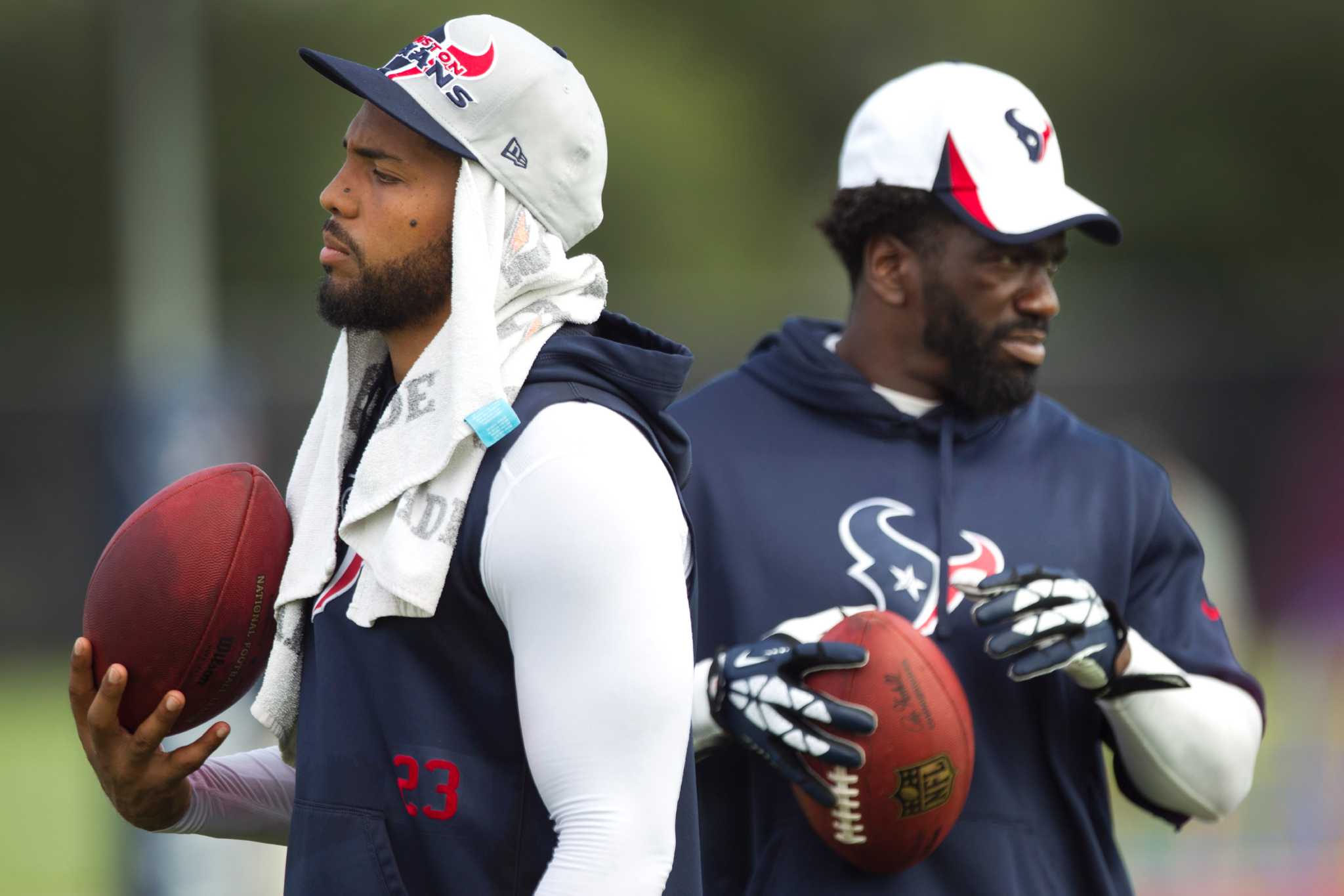 Texans' Foster takes field for first time