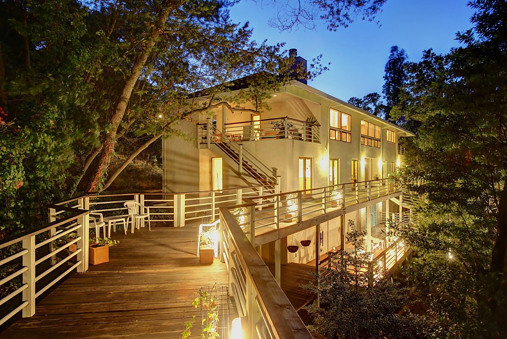 Price Point: $1.499 million