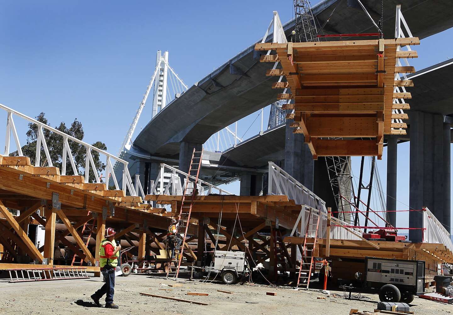 Bay Bridge's $9.4 million temporary bike path to be razed