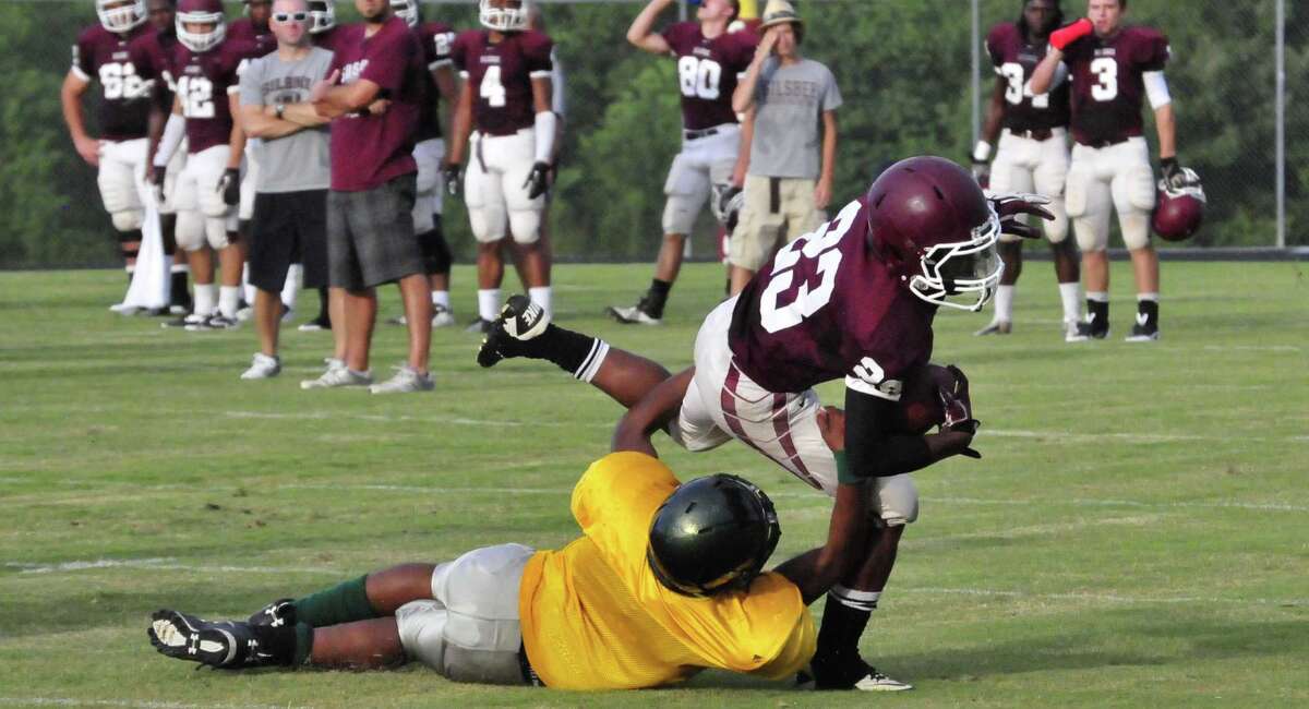 GALLERY: Silsbee football scrimmage