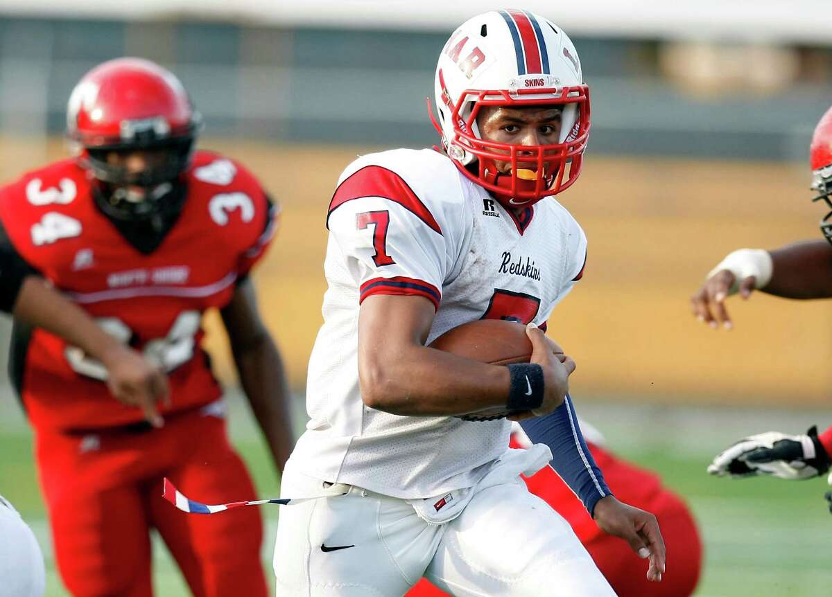 Lamar QB Colbert may lack height, but his win total measures up