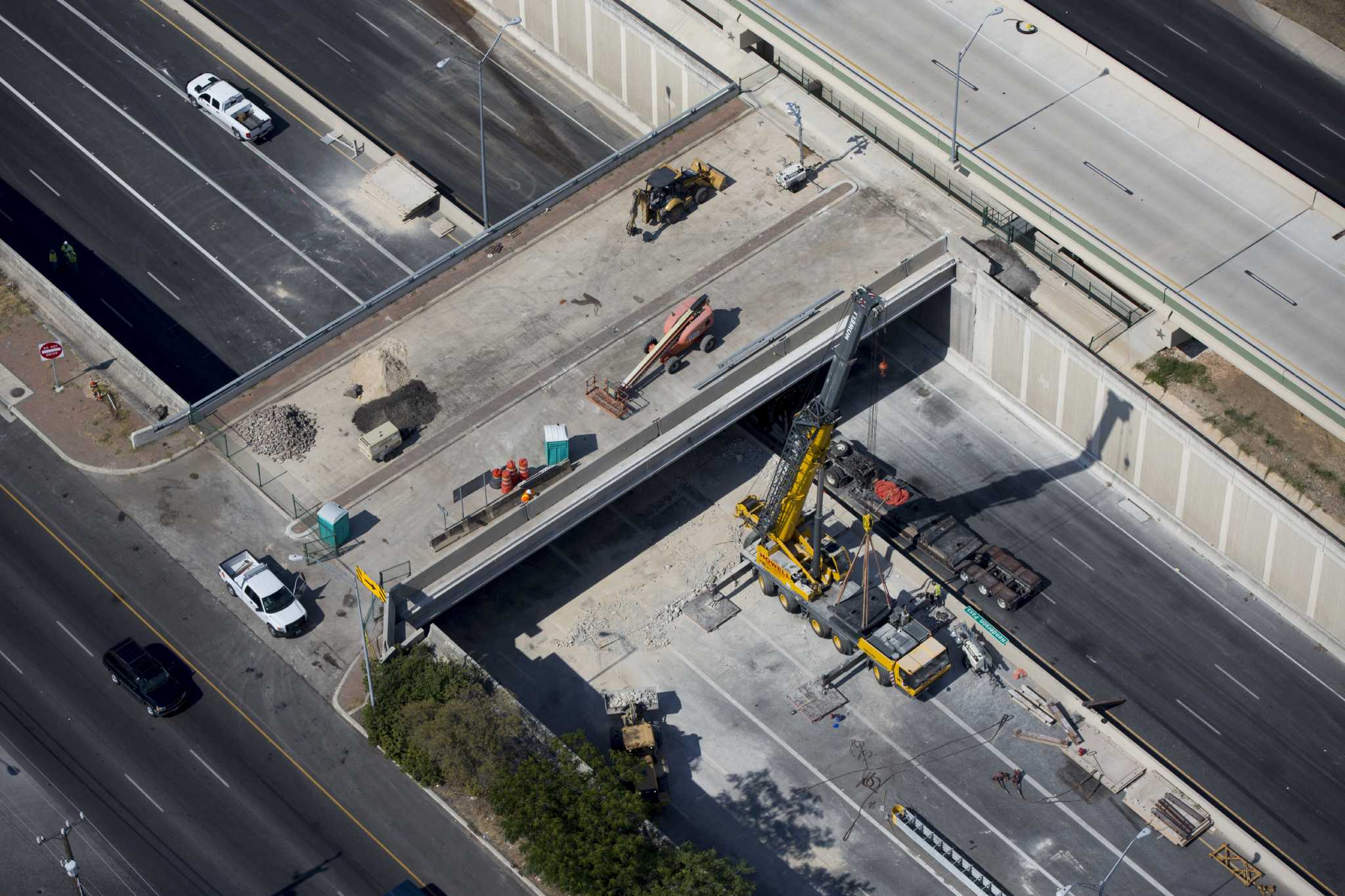U.S. 281 is reopened earlier than expected