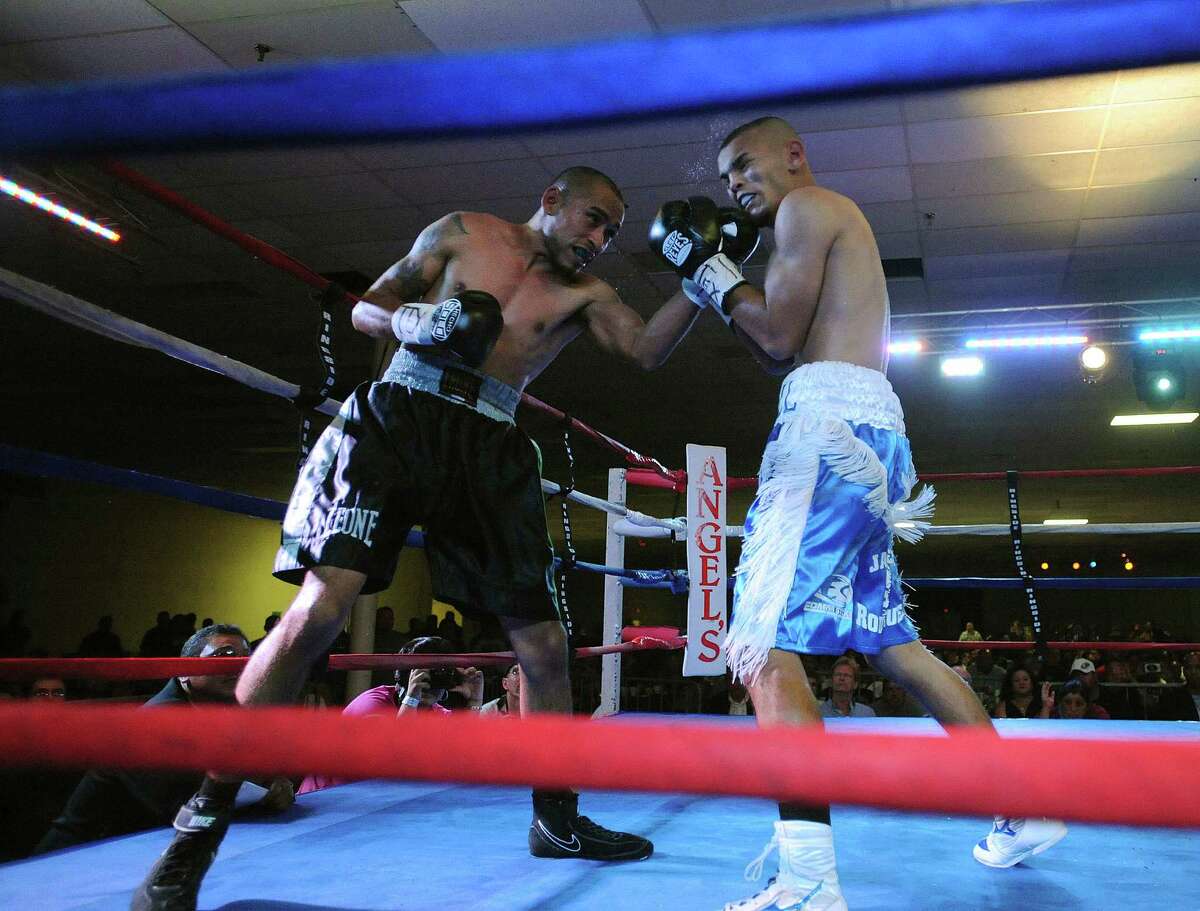 S.A. lightweight stays unbeaten