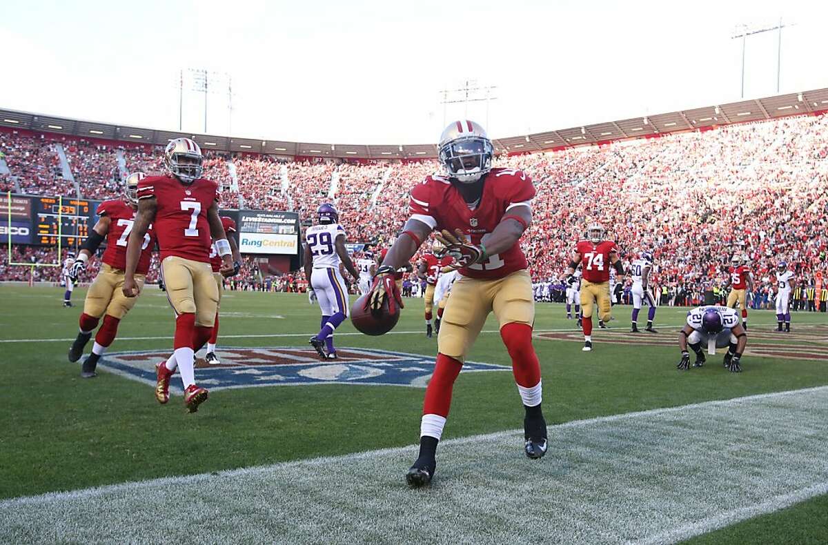 Kaepernick looks sharp as 49ers stomp Vikings