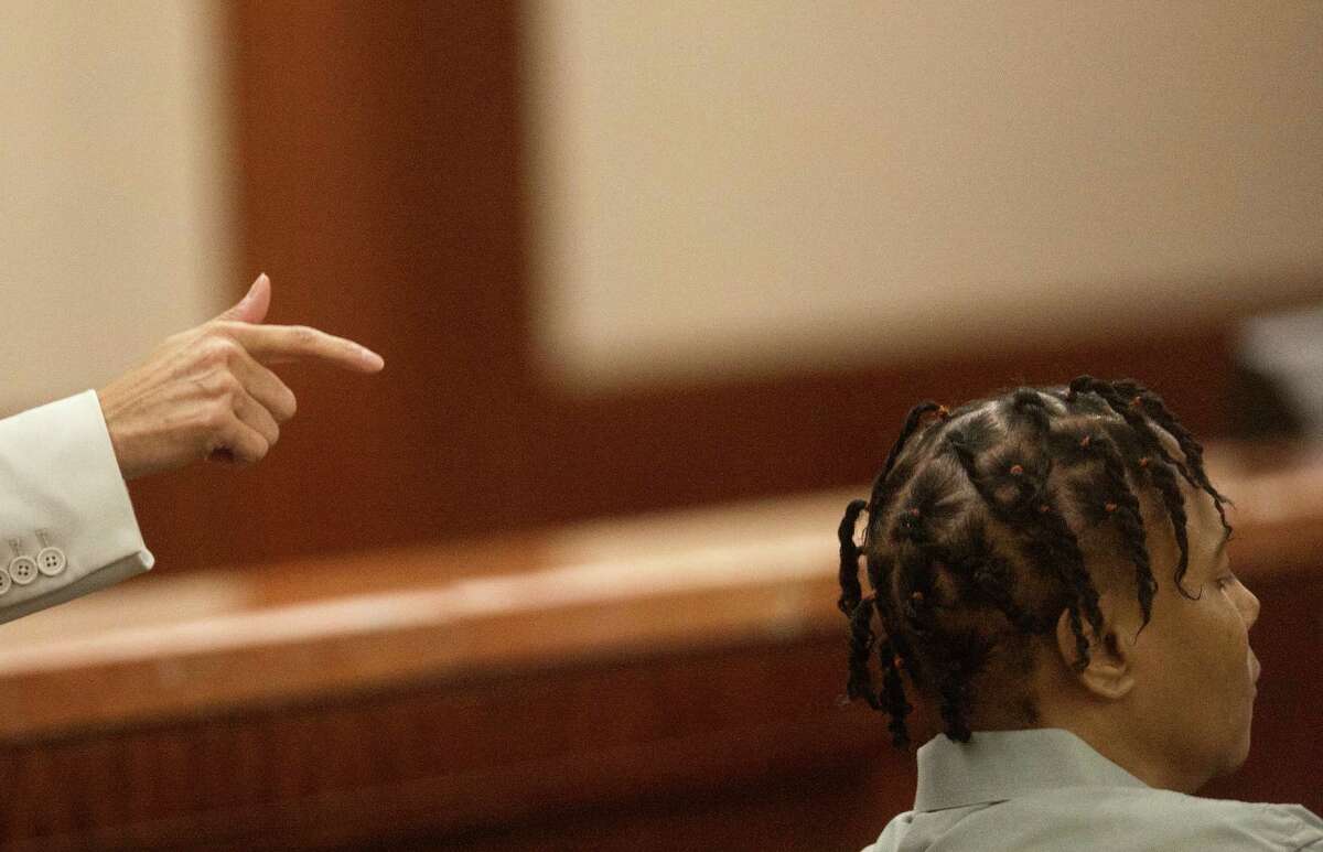 DA: Woman killed boy for not letting her in apartment