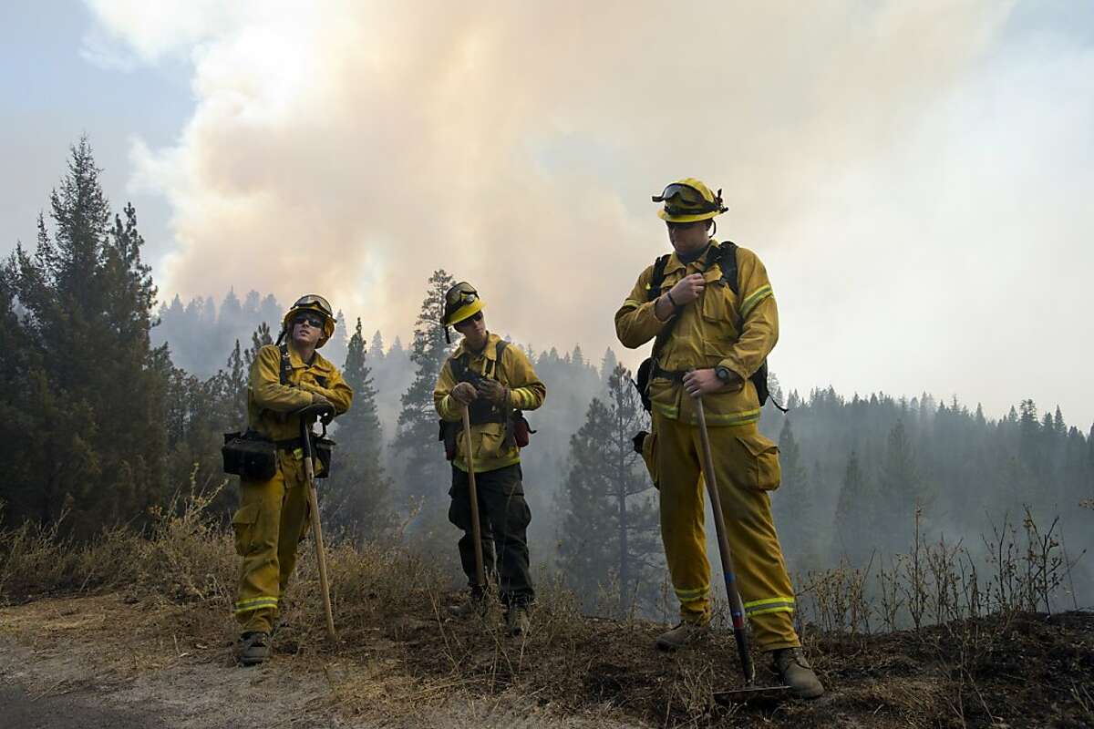 Yosemite fire threatens towns, S.F.'s reservoir