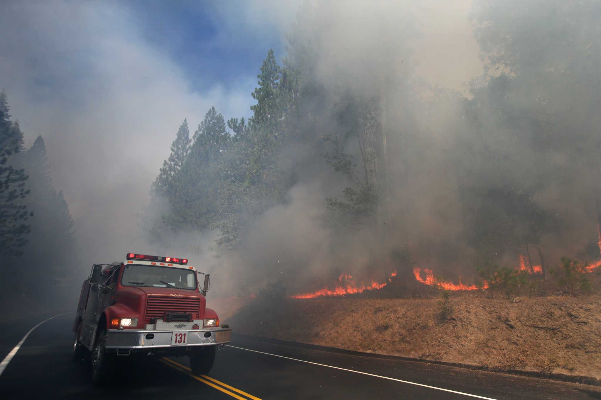 Most dramatic photos from Yosemite wildfire