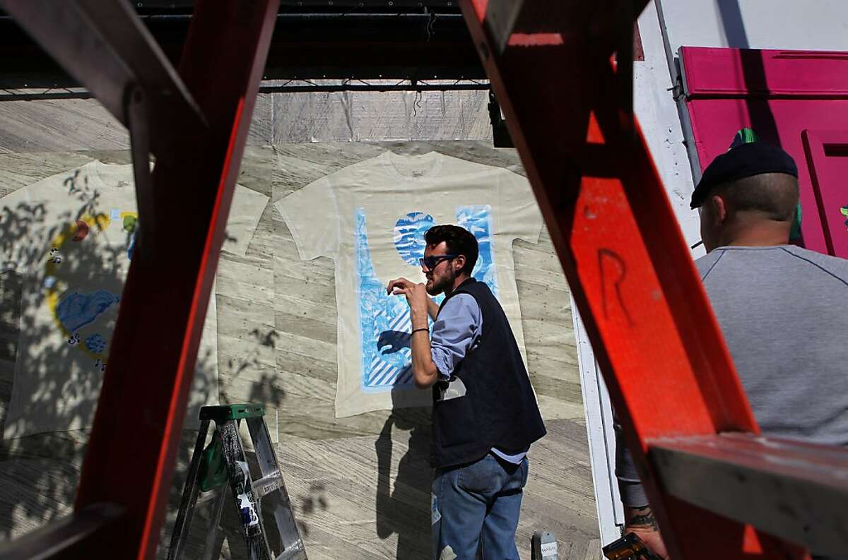 'Open Canvas' brings art out in the open in S.F.