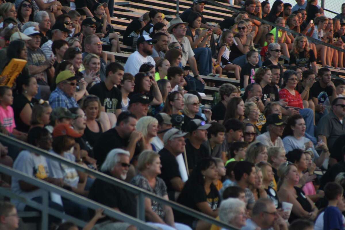 Gallery: Nederland Bulldogs Pep Rally