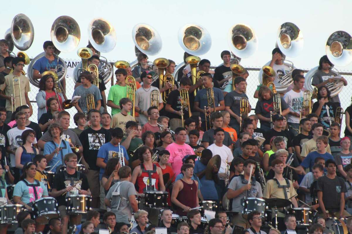 Gallery: Nederland Bulldogs Pep Rally