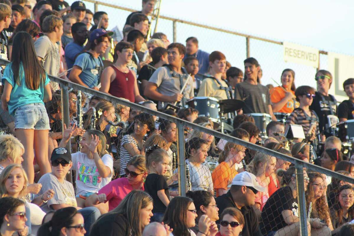 Gallery: Nederland Bulldogs Pep Rally