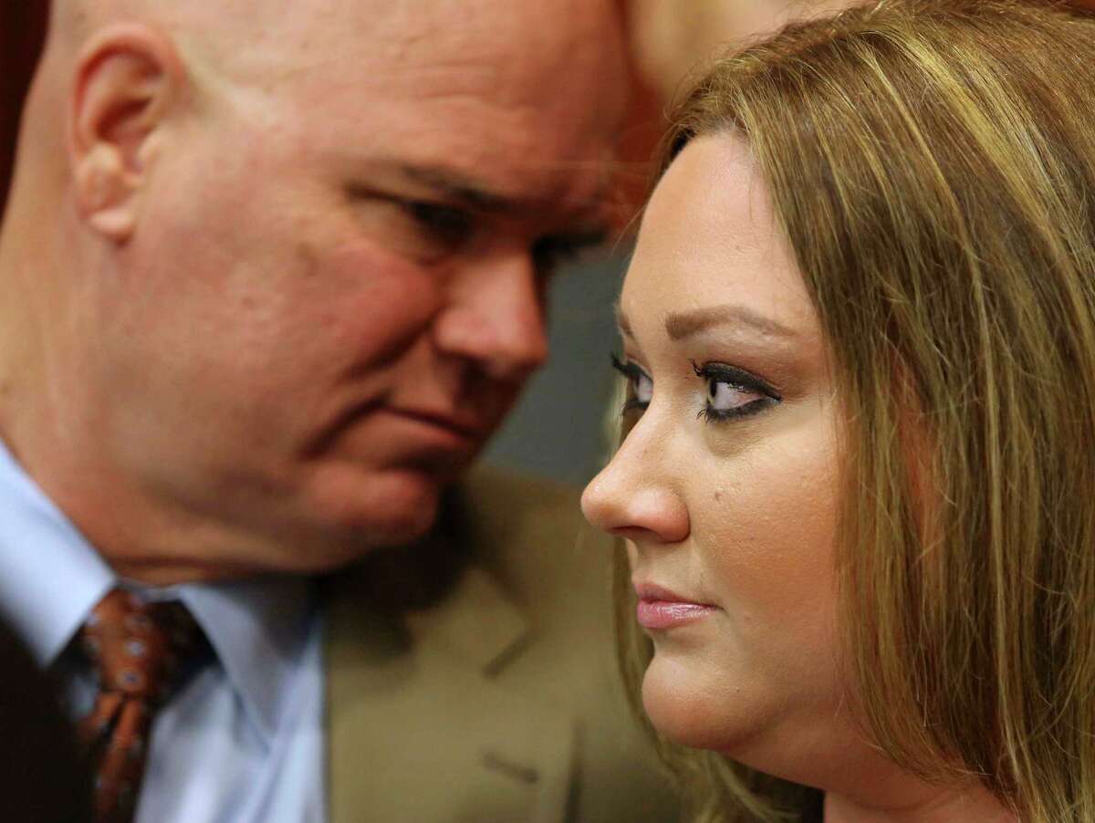 Zimmerman's wife gets probation on perjury charge