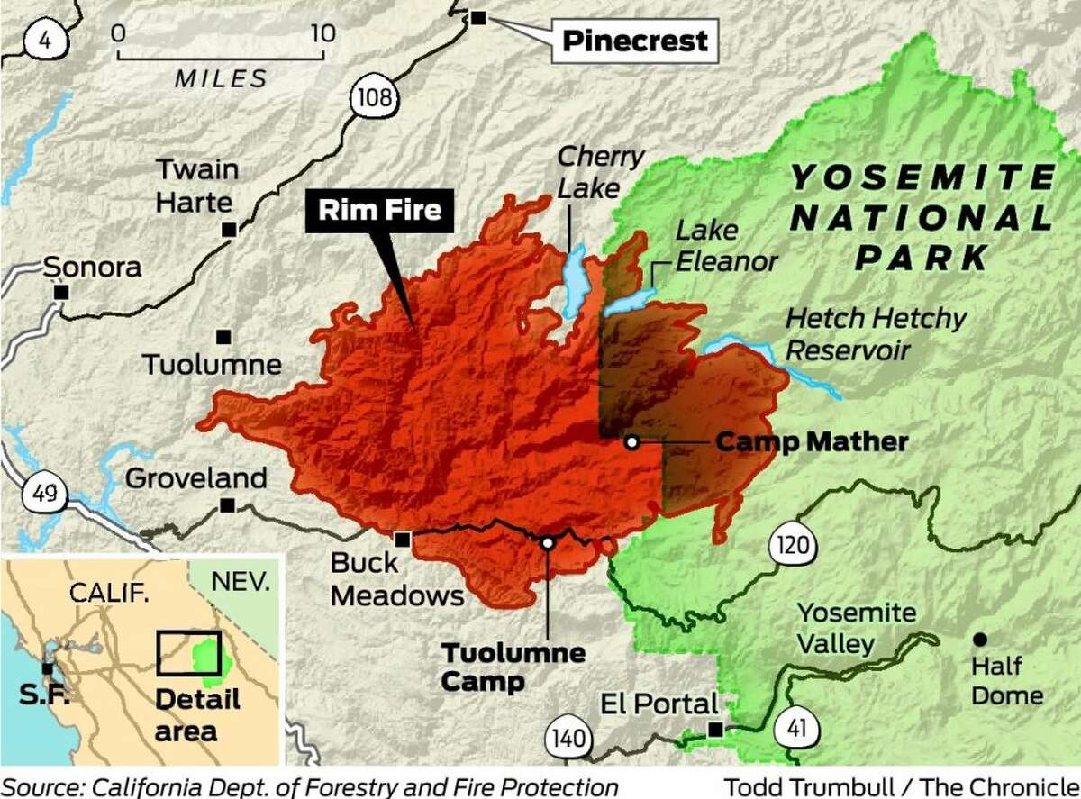 Yosemite fire: Crews defend Gold Country