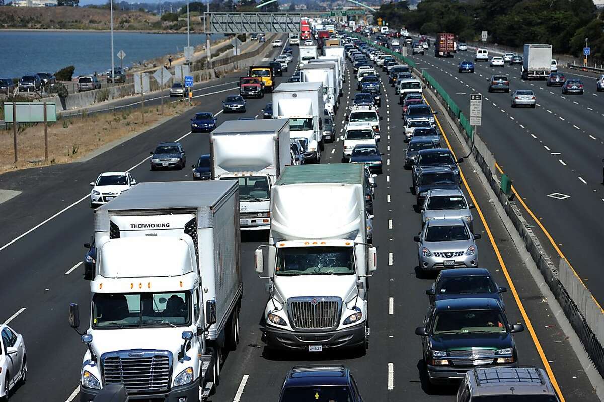 Thursday traffic tolerable despite bridge closure