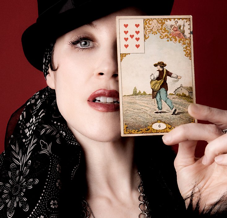 Jill Tracy: S.F. musician sees romance in shadows