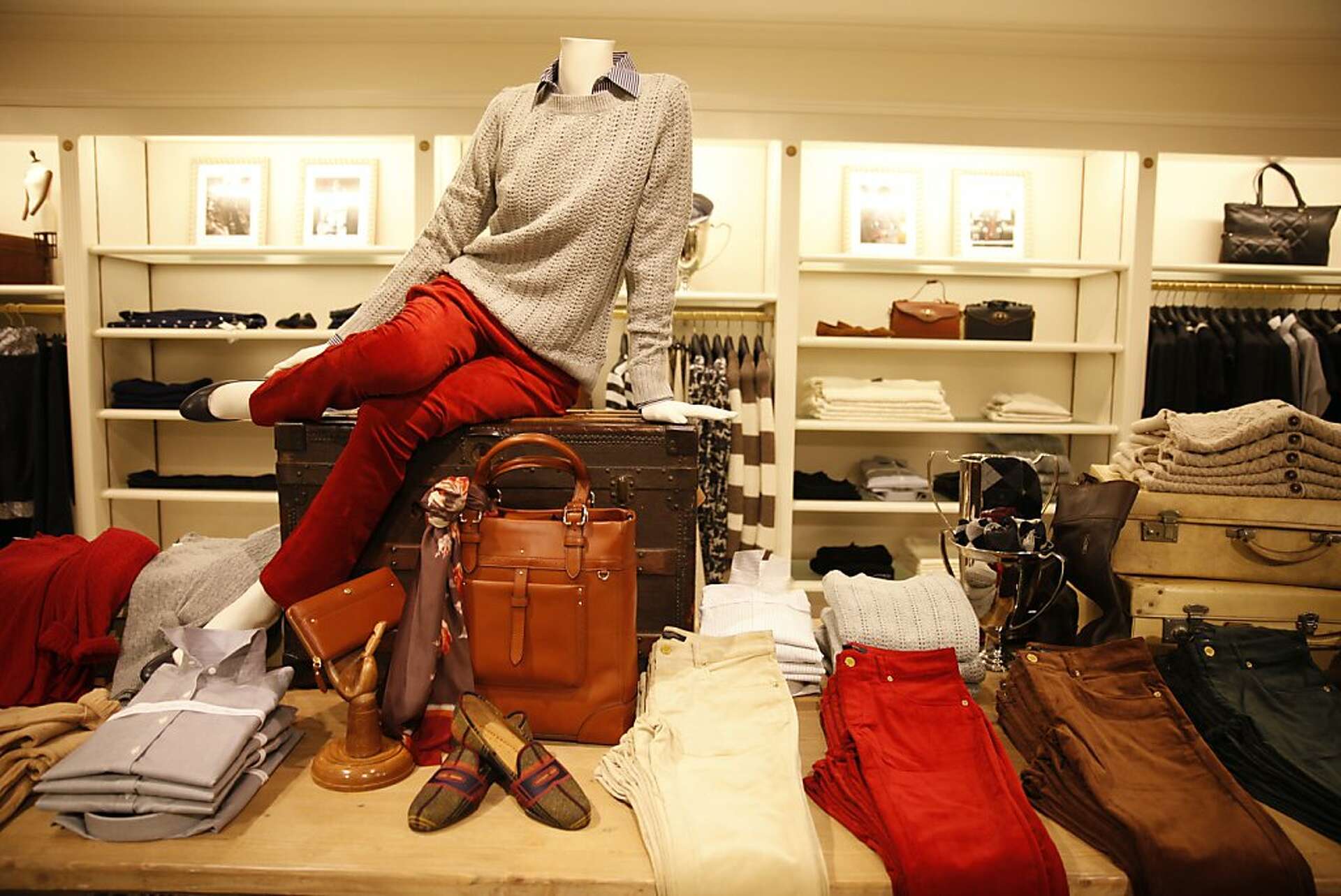 Brooks Brothers updates S.F. store