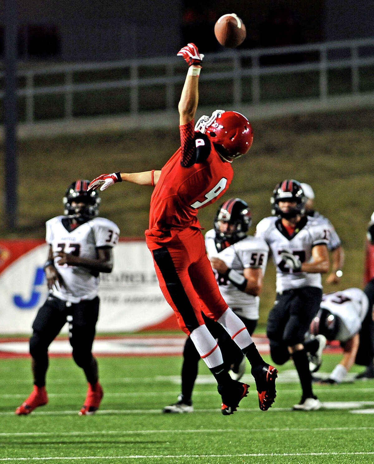 Kirbyville can't overcome turnovers in overtime loss to Cleveland