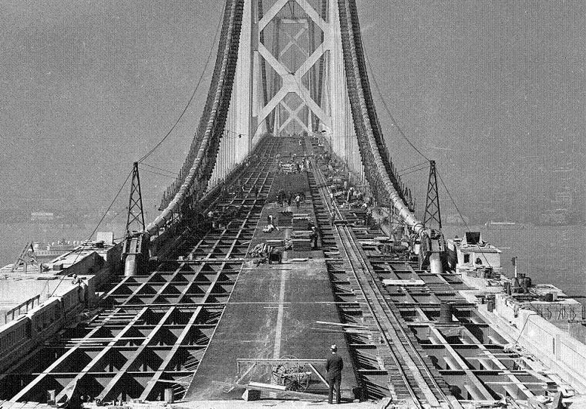 Striking photos show the Bay Bridge under construction