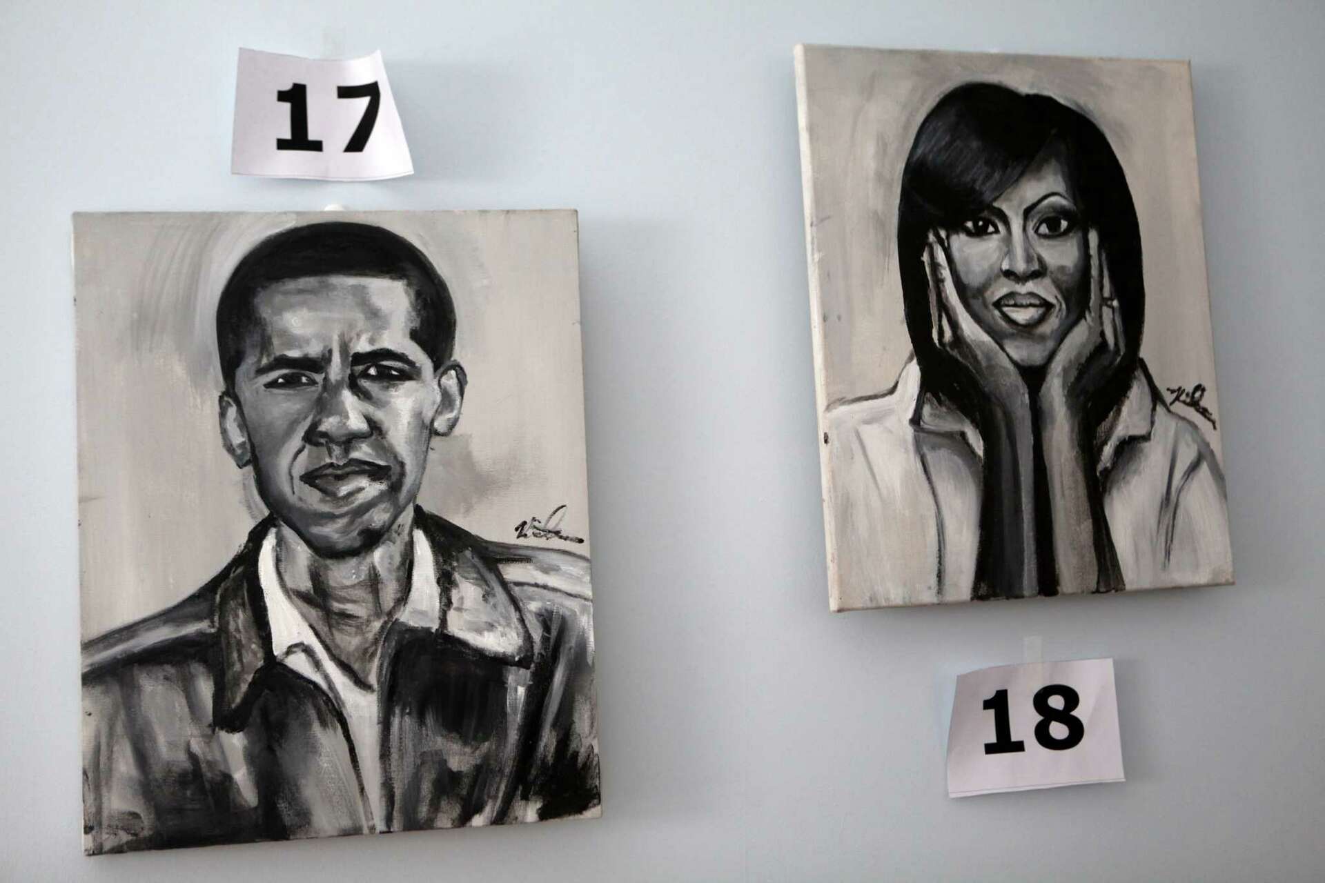 Teen succeeds in painting her way to college