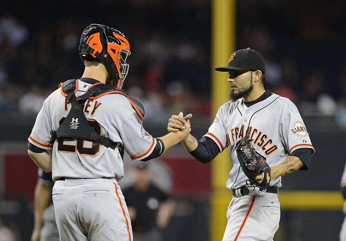 Pagan helps Giants remember good old days with win
