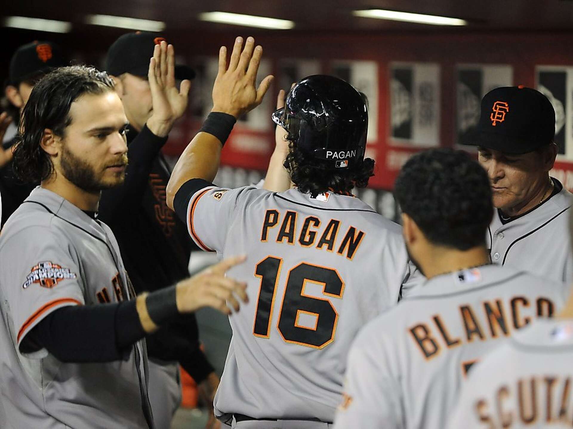 Pagan helps Giants remember good old days with win