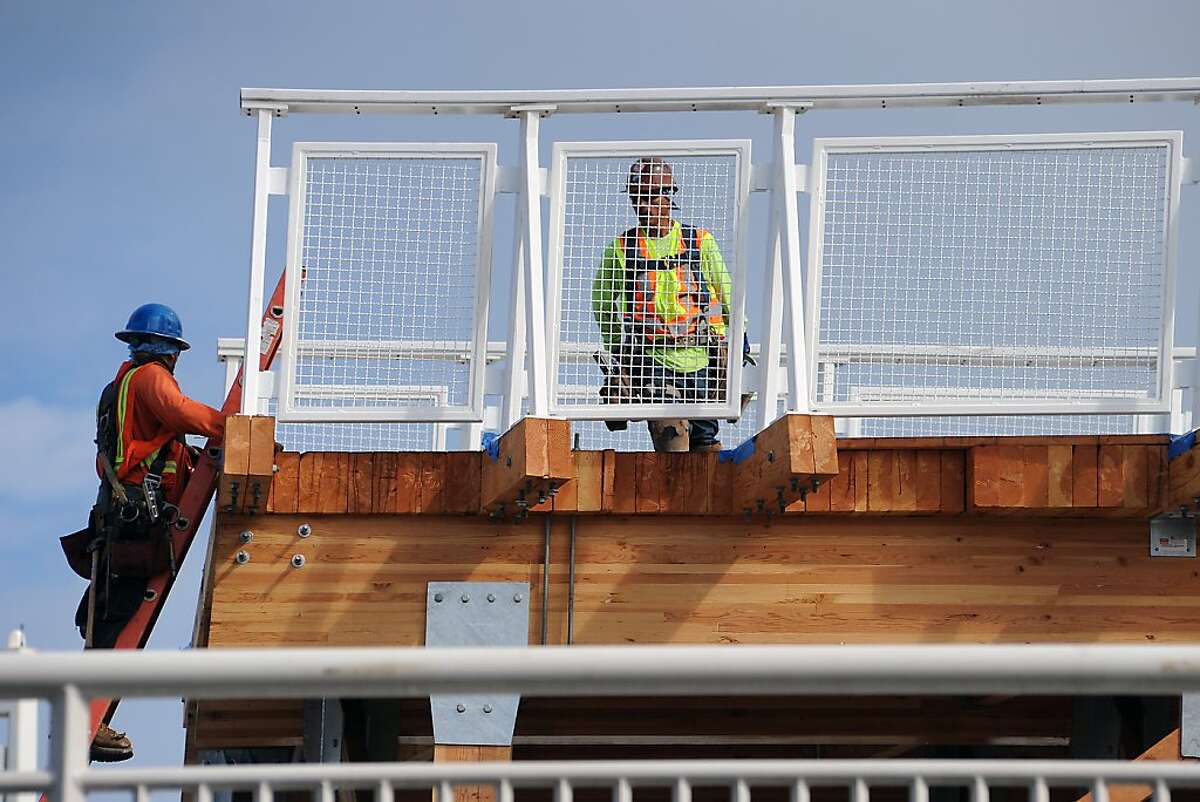 Bay Bridge's $9.4 million temporary bike path to be razed