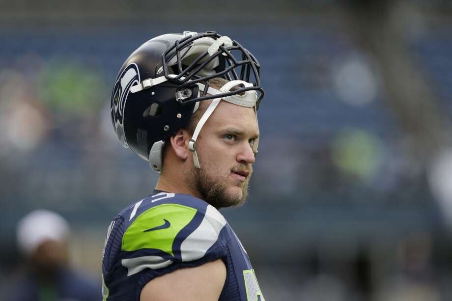 Miracle man: 49ers RG Mike Person will start despite foot injury - SFGate