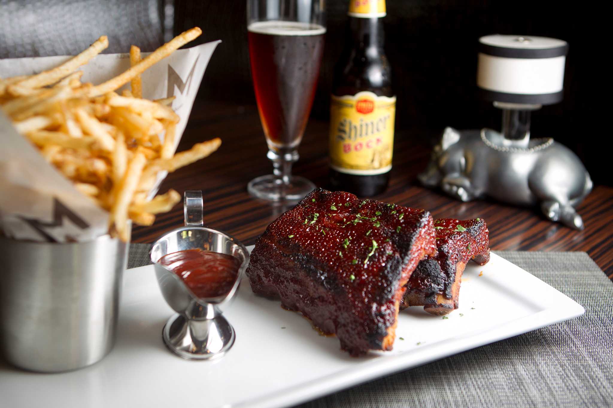 Morton's launches first spinoff, Morton's Grille, in The Woodlands