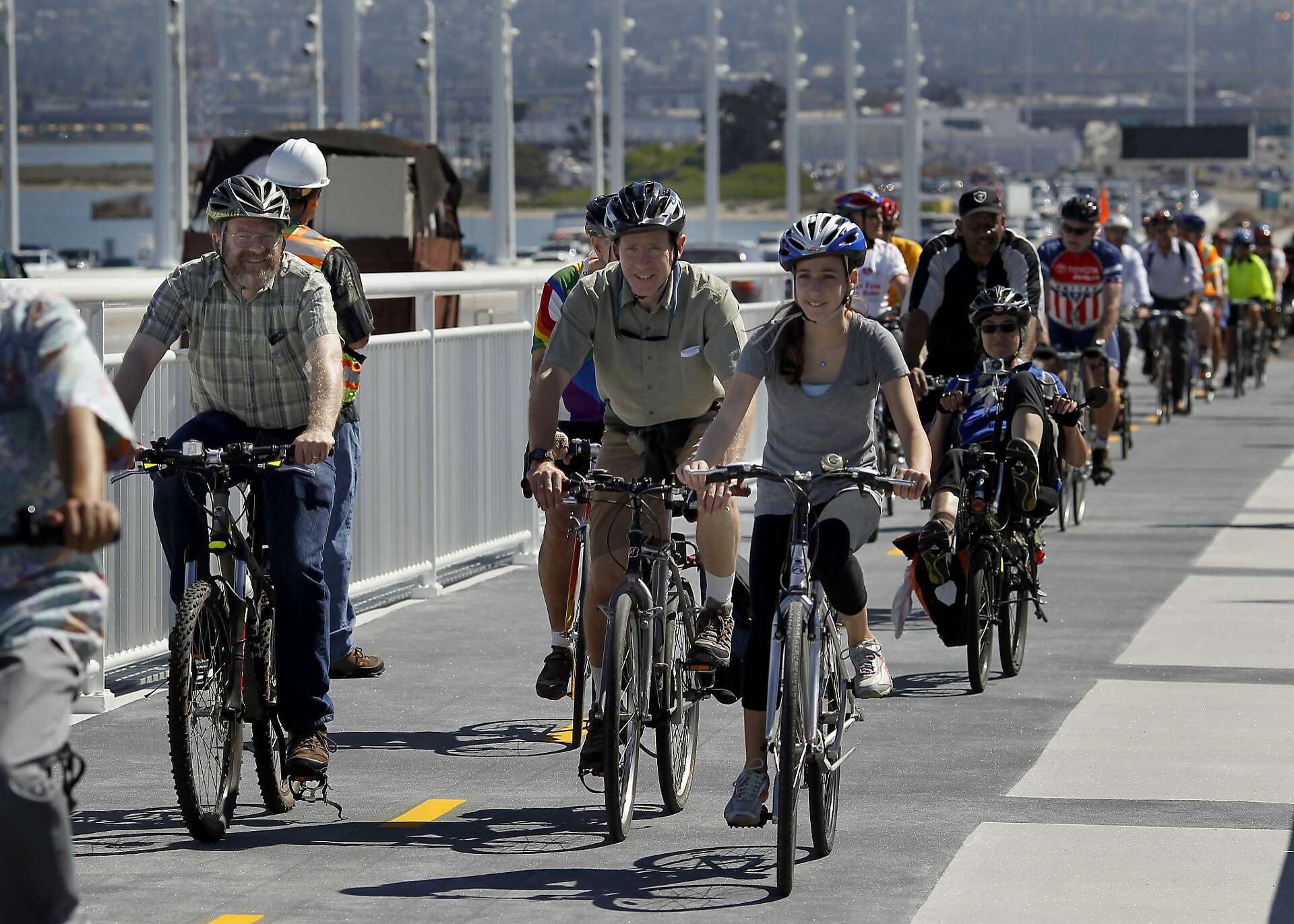 Bay Bridge's $9.4 million temporary bike path to be razed