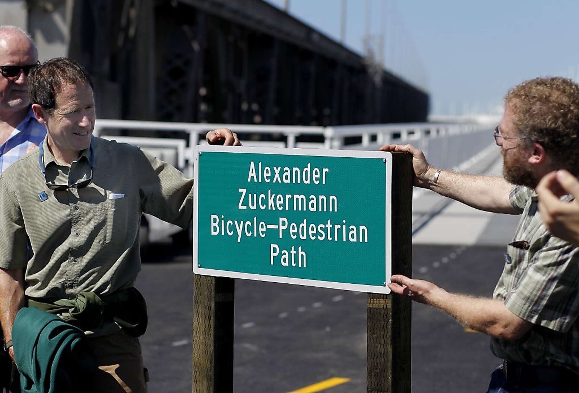 Bay Bridge's $9.4 million temporary bike path to be razed
