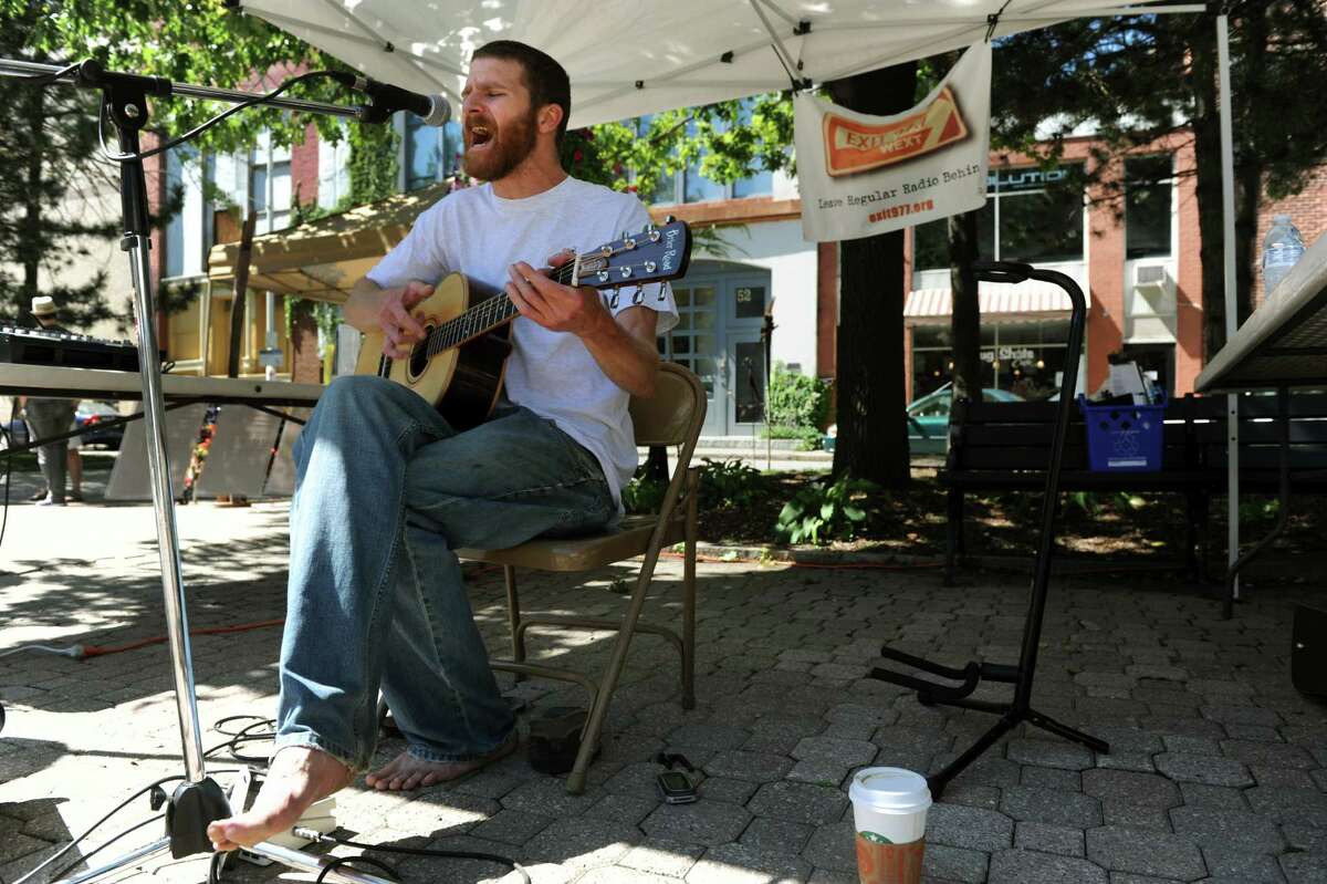 Photos: Art fair in the park