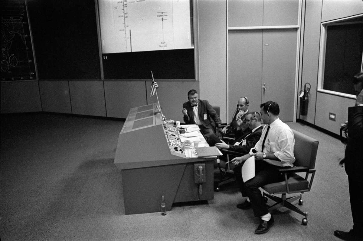 Mission Control goes from metal boxes to flat screens in big redesign