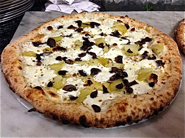 34. Pizaro's Pizza Napoletana