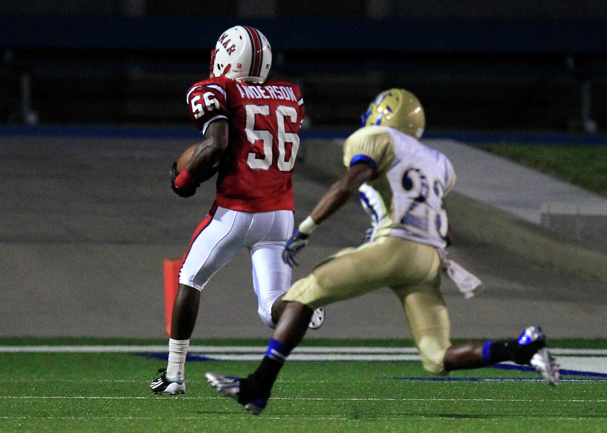 North Shore runs past Manvel 24-20